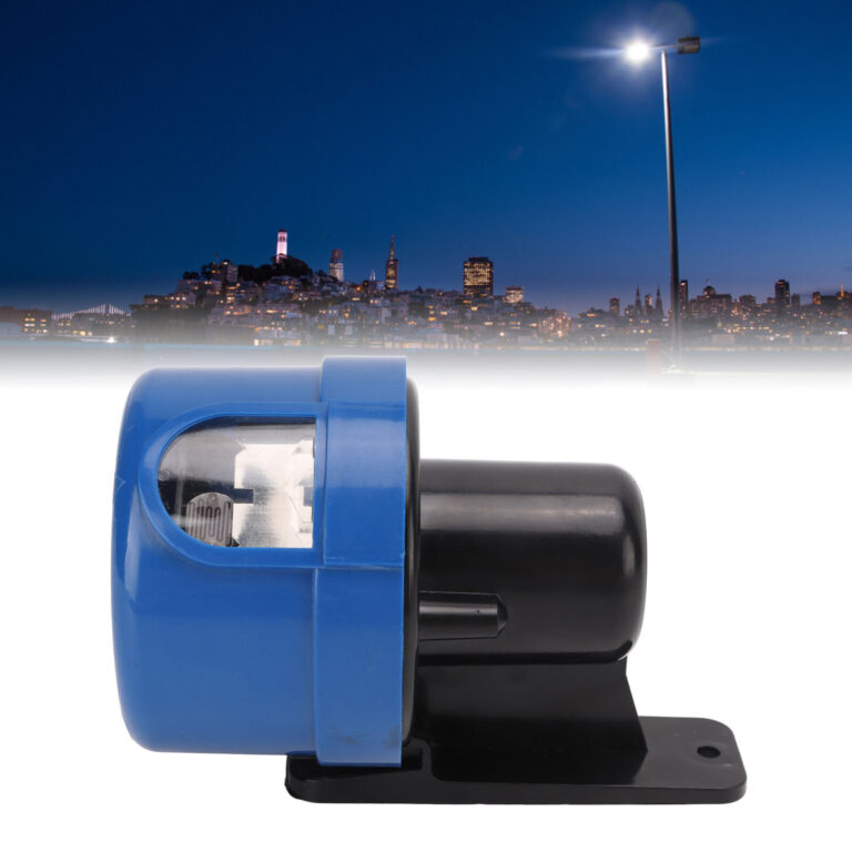 How Do Street Lights Know When To Turn On And Off?